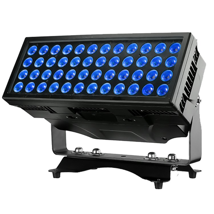 VOLUX FLARIS 400 Wash IP65 RGBW LED Wash - VOLUX Lighting